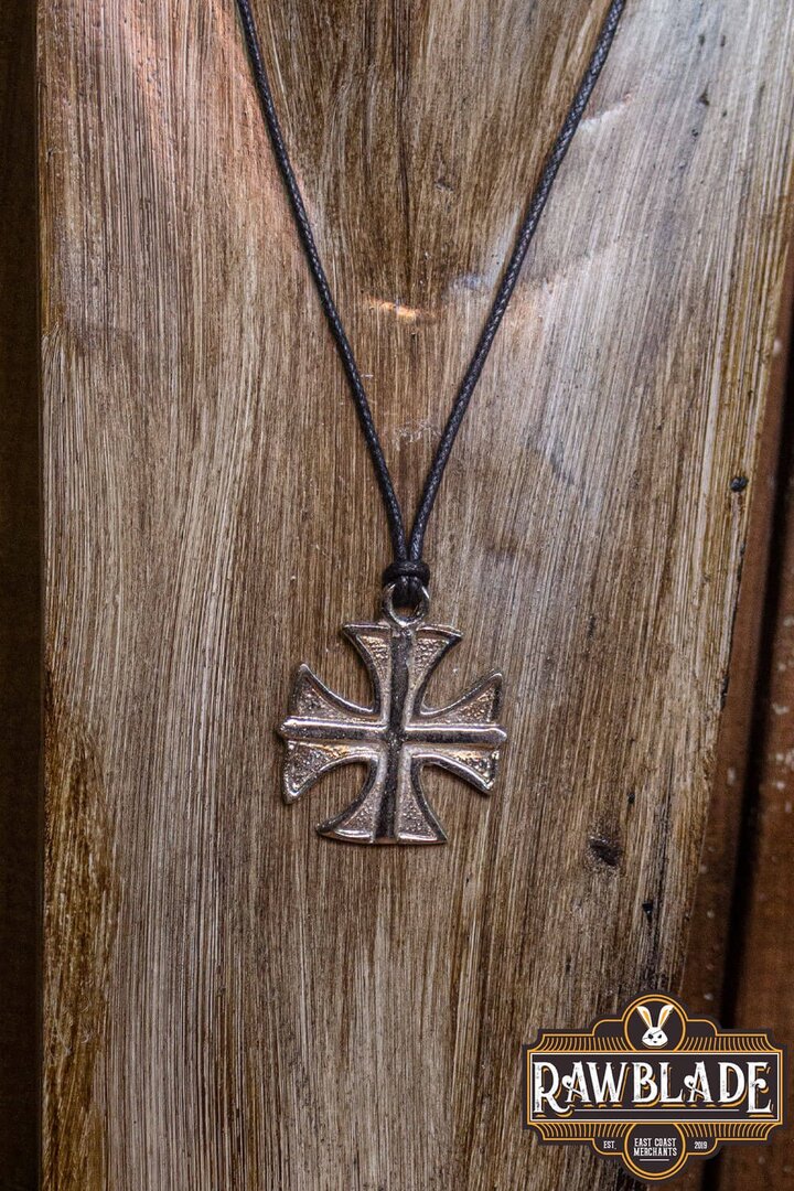 Patte Templar Cross - Iron Fortress