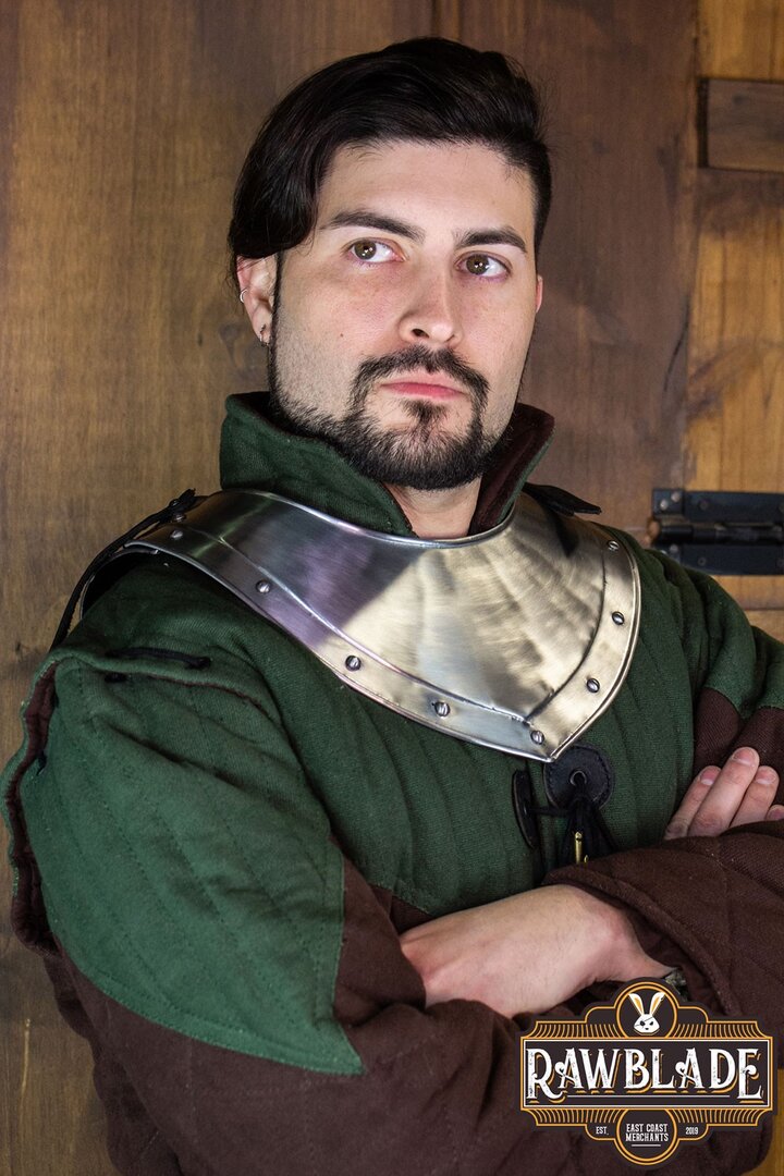 Urien Gorget - Iron Fortress